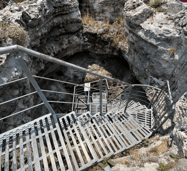 Cuexcomate – Descending into the the World’s Smallest Inactive Volcano ...